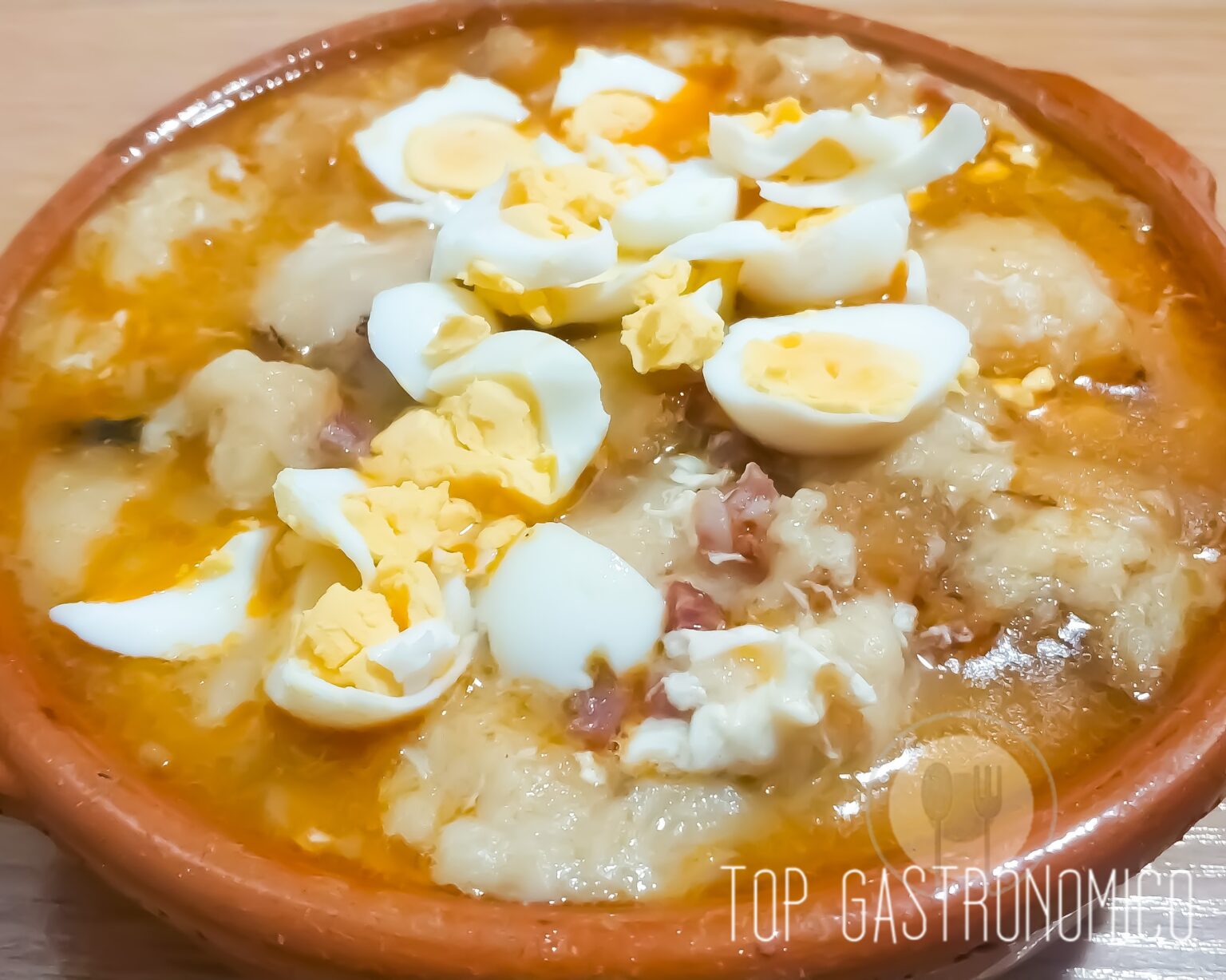 Receta de sopa de ajo o sopa Castellana - Top Gastronómico